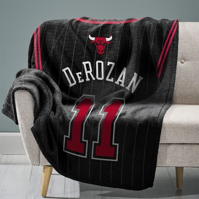 Sleep Squad Chicago Bulls Demar Derozan 60 X 80 Raschel Plush Blanket ...