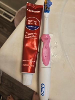 Colgate Optic White Purple Toothpaste For Teeth Whitening - 4.2oz : Target