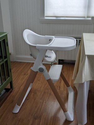 Munchkin Float Easy Clean Foldable High Chair - Compact Modern Design ...